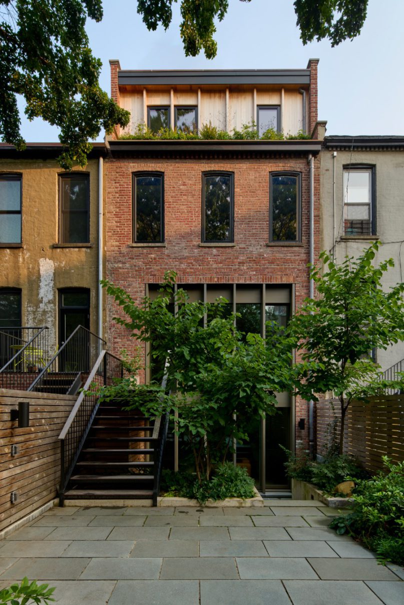 Clinton Hill Italianate Architecture Award-Winning Transformation